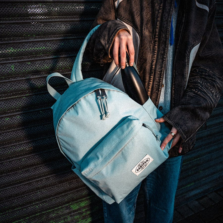 Eastpak Official Store | Built To Resist | 30 Year Warranty
